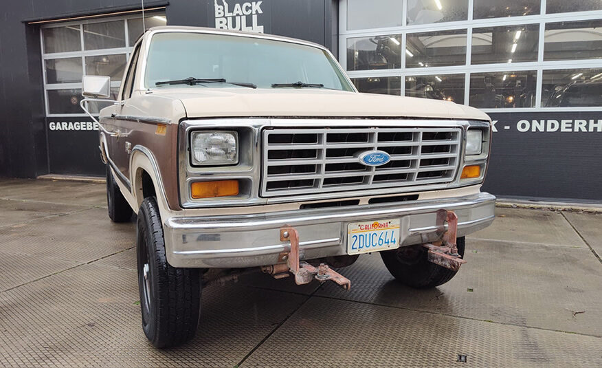 Te koop: 1982 Ford F250 4x4