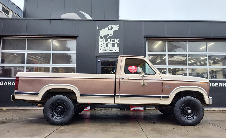 Te koop: 1982 Ford F250 4x4