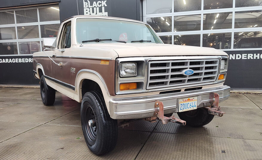 Te koop: 1982 Ford F250 4x4